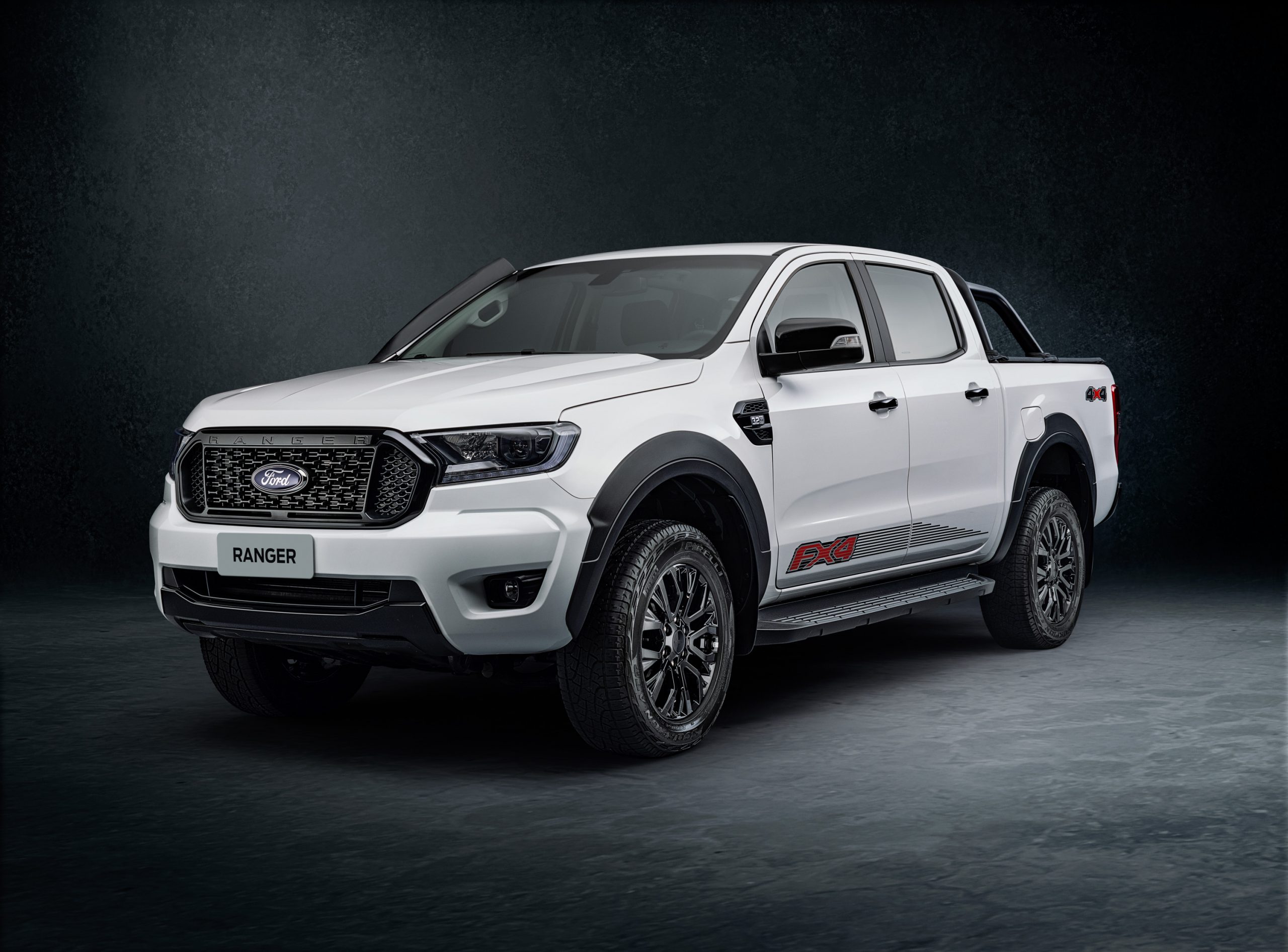 Probamos la Ford Ranger FX4, una variante “aventurera” con una gran ...
